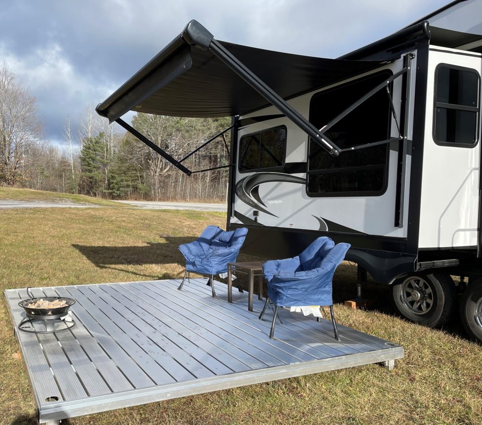 Instant Decks - Dockmaster - InstantDeck - Benchmaster - Dockmaster ...