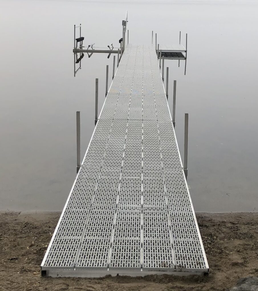 Outside Leg Docks - Dockmaster - InstantDeck - Benchmaster